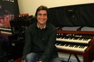 Josh Phillips – Hammond Family Artists