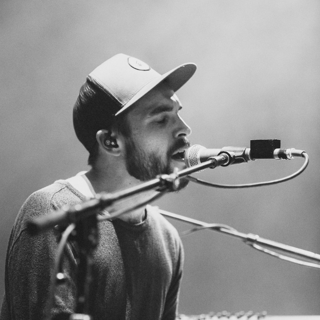 Dylan Jones – Hammond Family Artists